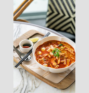 PS.CAFE | Palais Renaissance